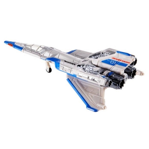 Hasbro | Toys | Hot Wheels Lightyear Xl Diecast Spaceship | Poshmark